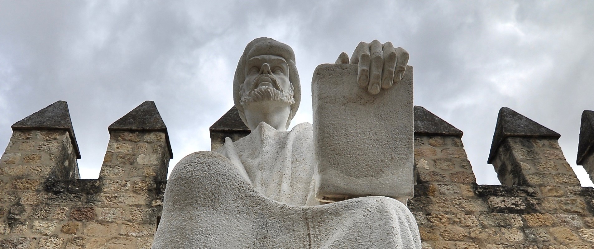 Córdoba 24 | Averroes